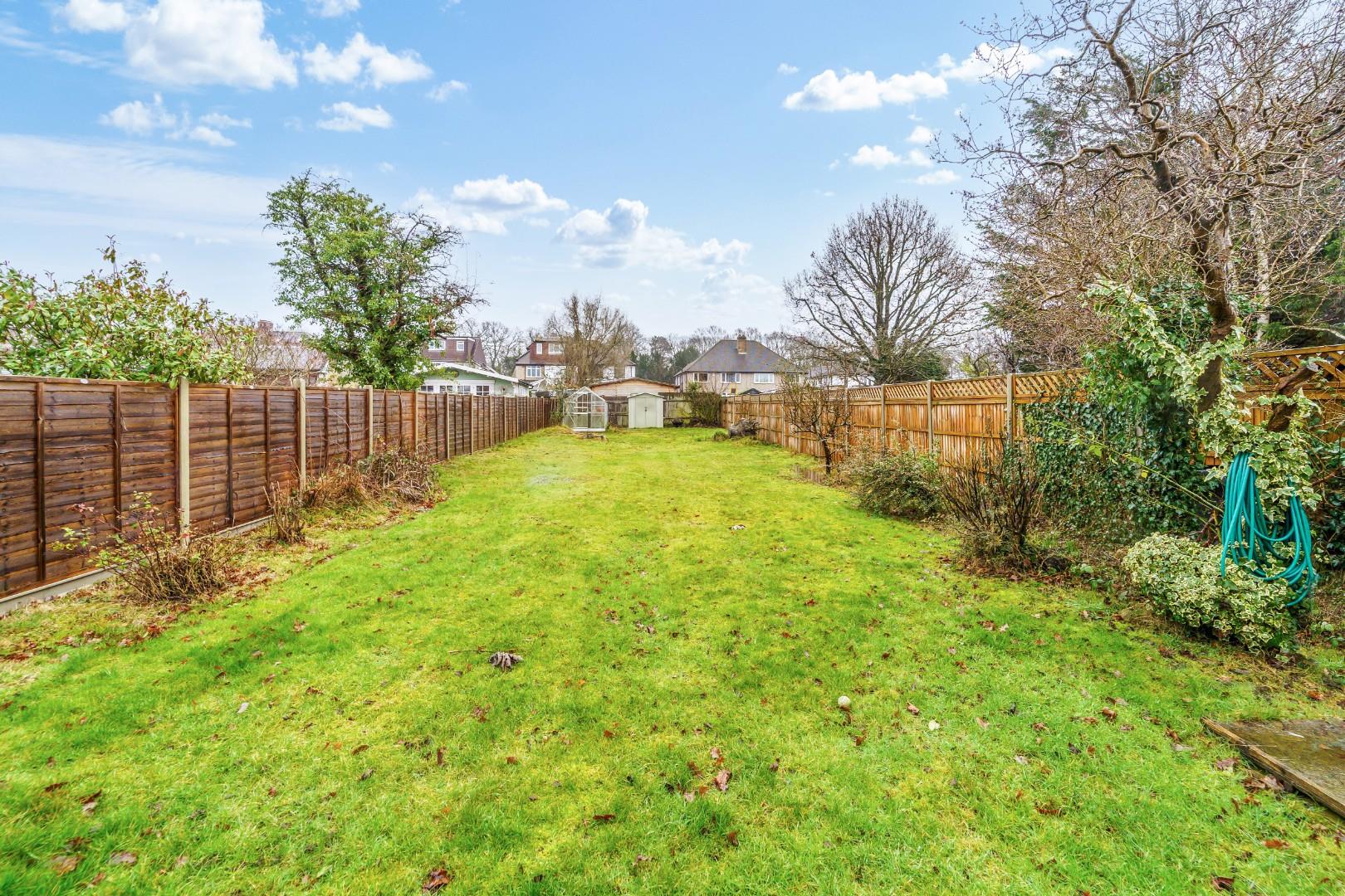 Chadacre Road, Stoneleigh | The Personal Agent